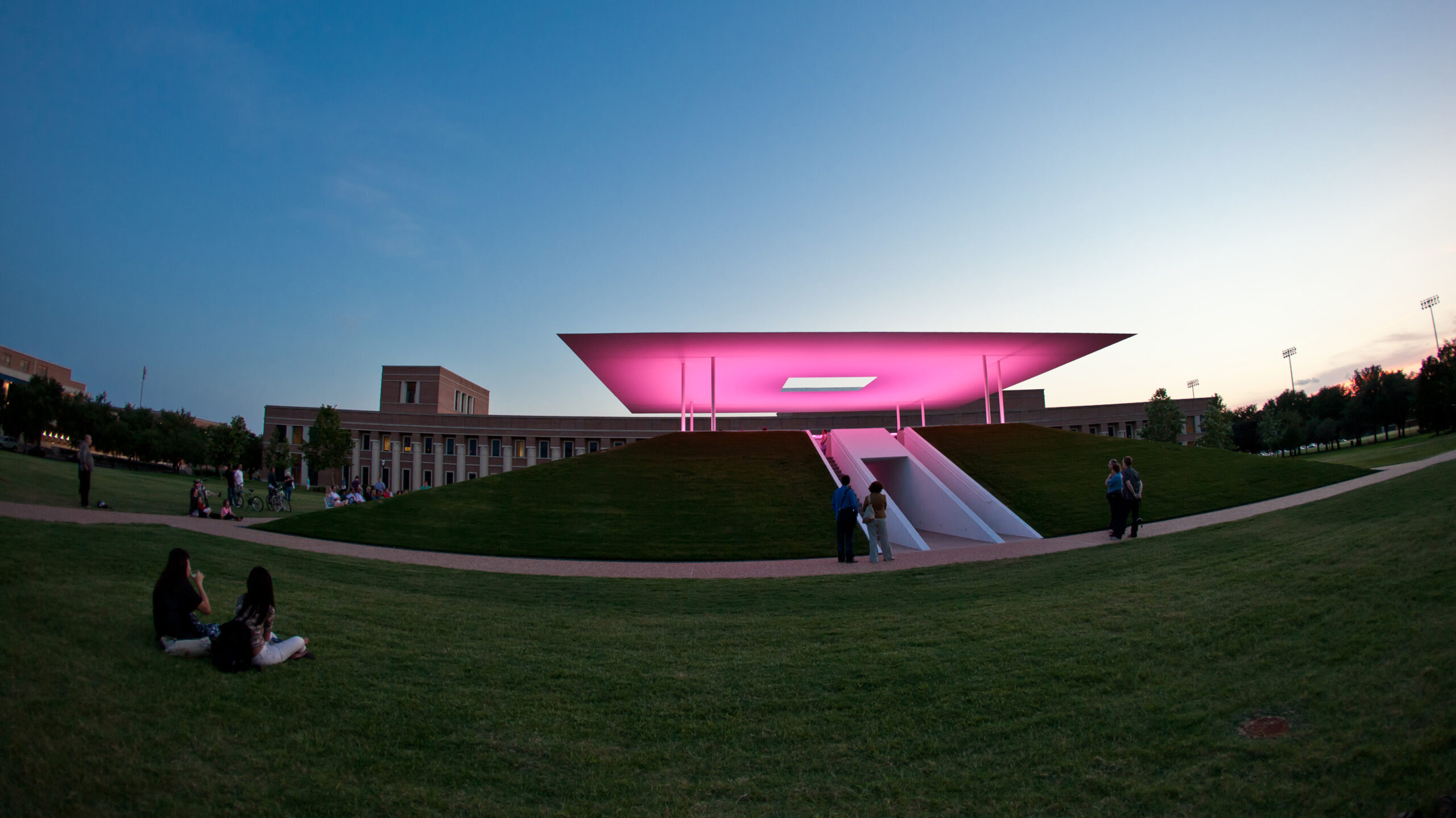 Twilight Epiphany - Skyspace Rice University | DAY & LIGHT LICHTPLANUNG